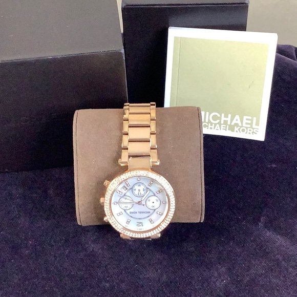Michael Kors | Accessories | Ladies Michael Kors Wrist Watch Rose Gold ...